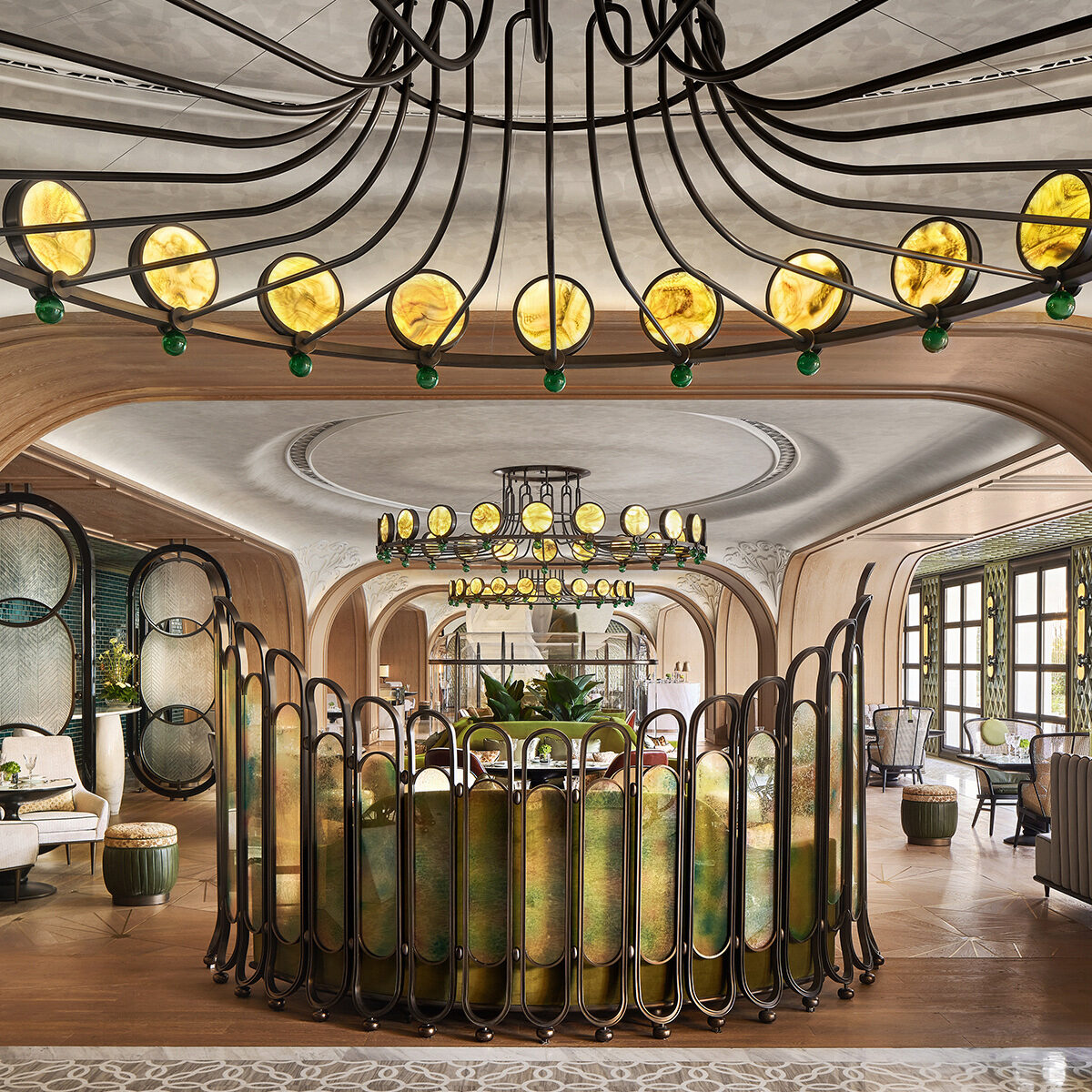 The Masters of Light: A Look at Famous Table Lamp Designers - Akromo