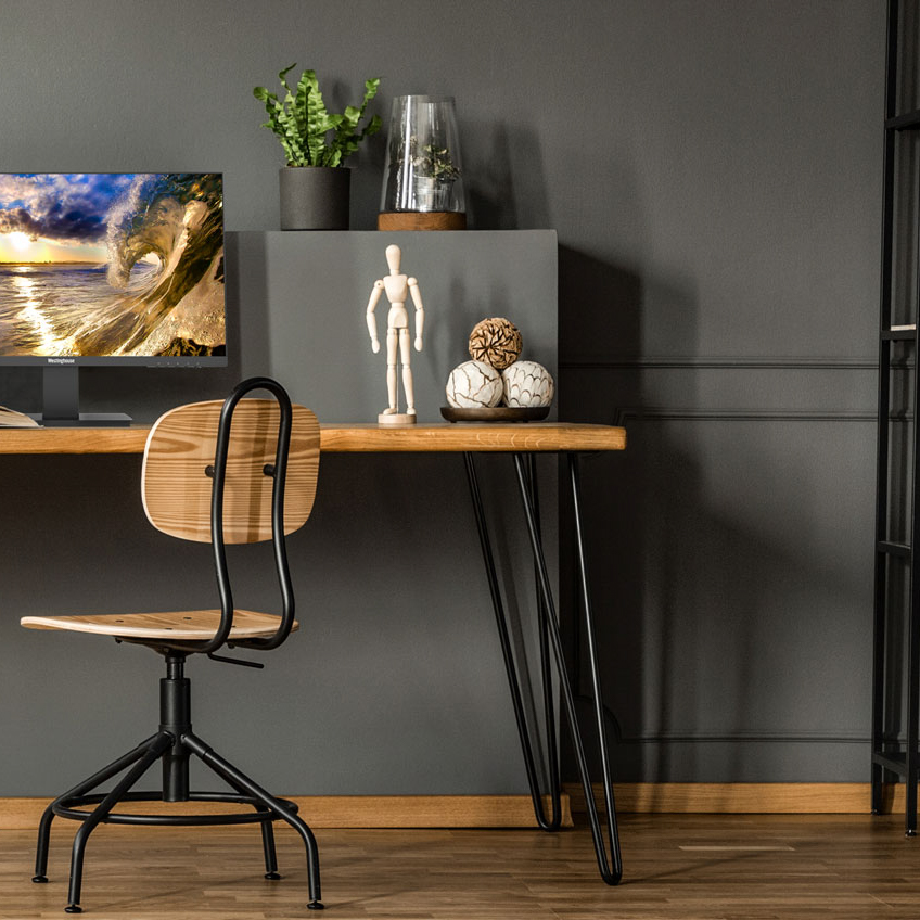 Enhance Your Visibility with Adjustable Focus Lights - Akromo